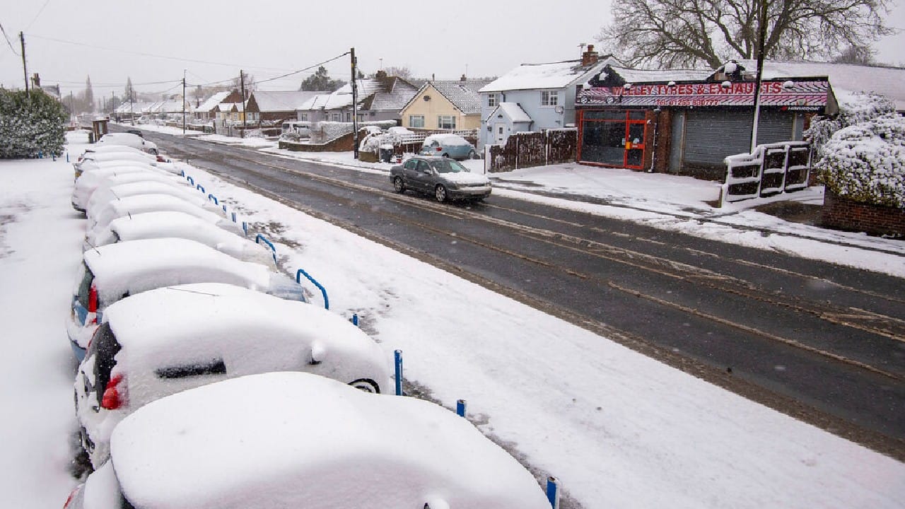 Surfboards, sledges and horse carriages—Europe makes the most of snow
