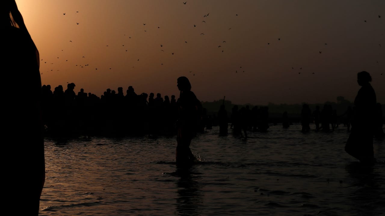 Hindus celebrate Maghi Purnima during annual traditional fair of 'Magh ...