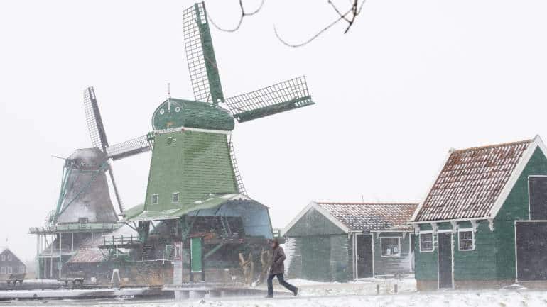 Storm Darcy: Netherlands hit by first snowstorm in a decade, declare ...