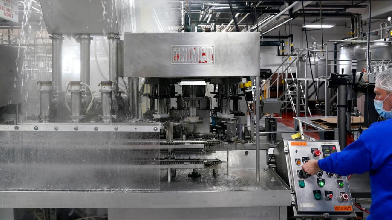 At a kosher food maker, a special Passover run