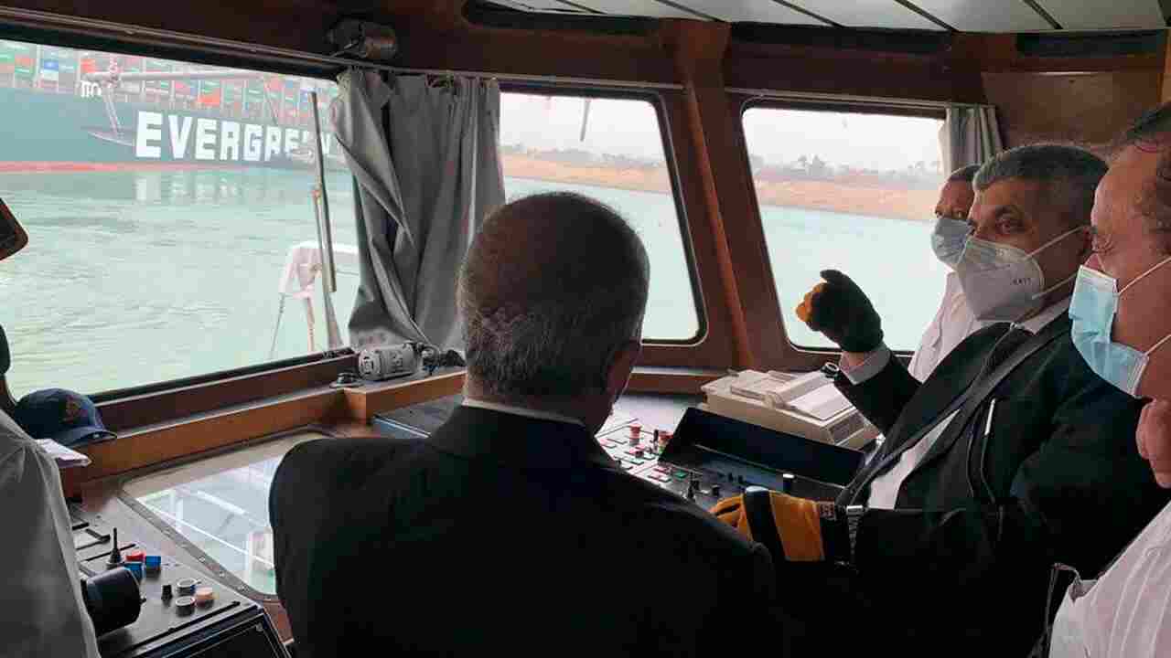 Massive cargo ship blocking Suez Canal imperils global trade