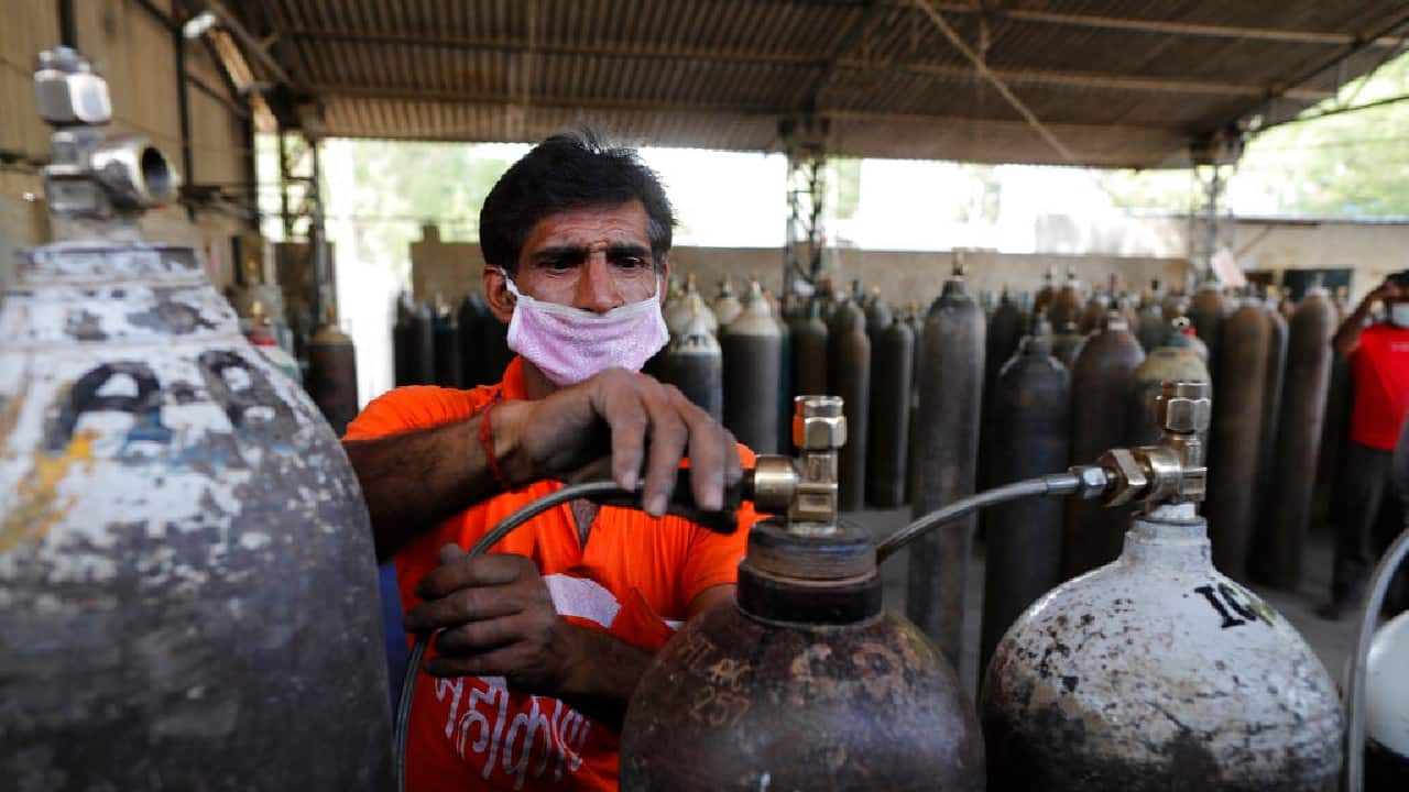 COVID-19 second wave | Oxygen demand outstrips supply in India's hotspots