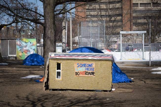 The carpenter who built tiny homes for Toronto’s homeless