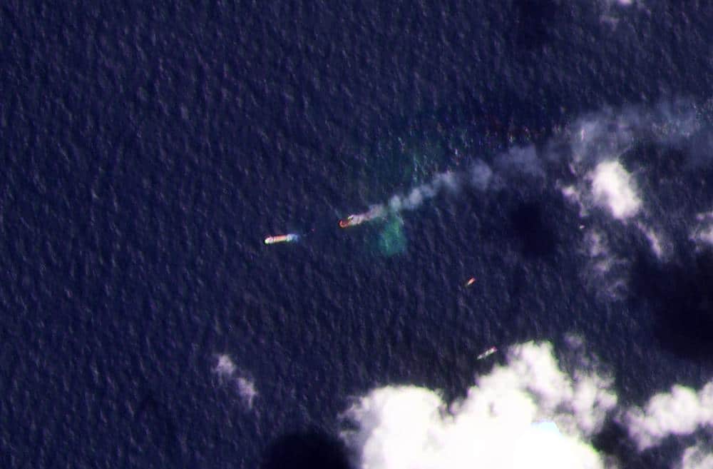 In pics | Sri Lanka braces for environmental disaster as ship sinks ...