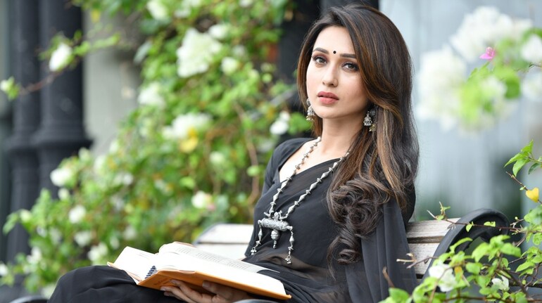 Actor-Politician Mimi Chakraborty alleges harassment during stage ...