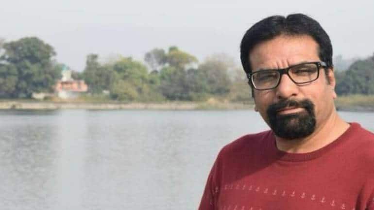 BJP leader Rakesh Pandit shot dead by terrorists outside his home in ...