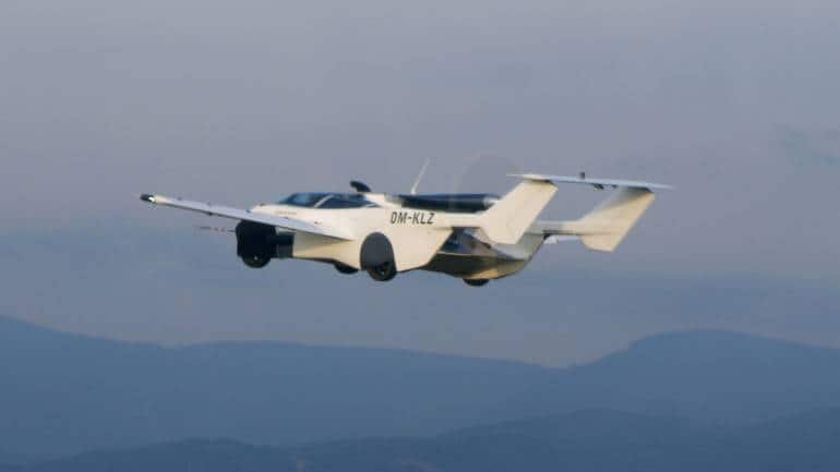 Hybrid Flying car capable of flying 1,000 km at 8,200ft successfully ...