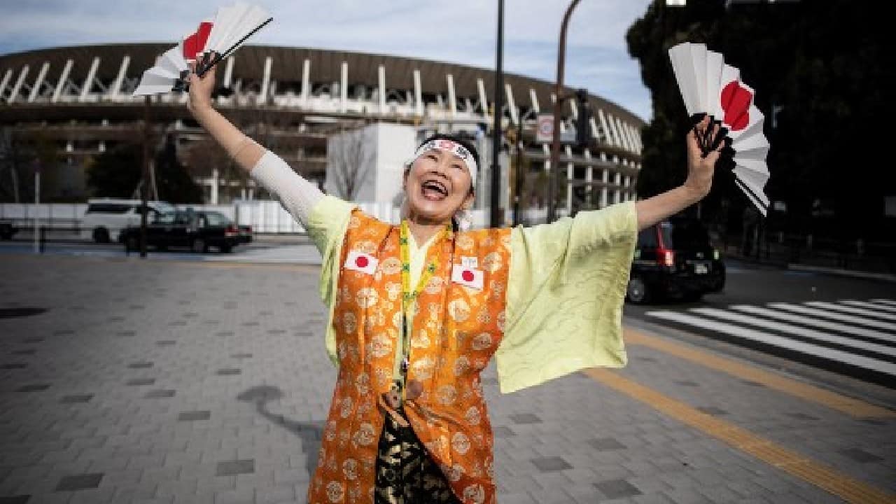 Tokyo Olympics | Kept out of venues, Japan Olympic superfan brings ...