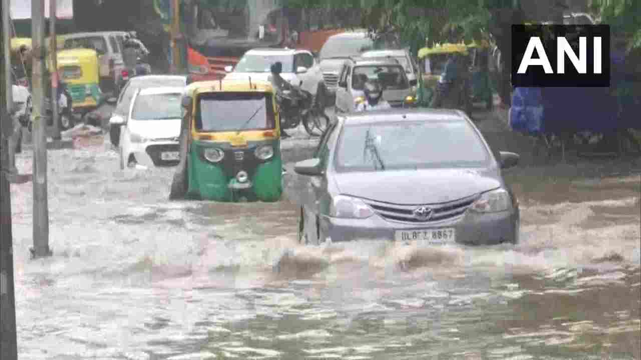 In Pics | Heavy rains in Delhi, waterlogging in many areas ...