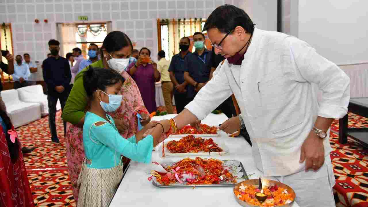 Raksha Bandhan 2021: Shivraj Singh Chouhan, Pramod Sawant, others ...