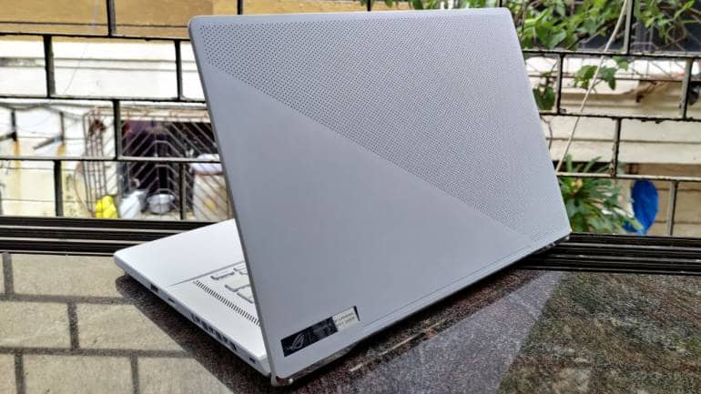 Asus ROG Zephyrus G15 (2021) review: An excellent gaming laptop that ...