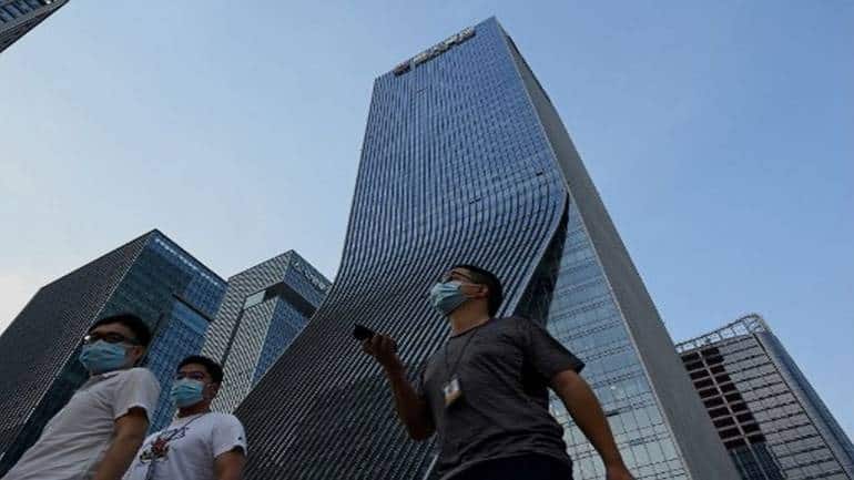 Chinese property magnate Zhang Yuanlin loses $1 billion in Evergrande panic