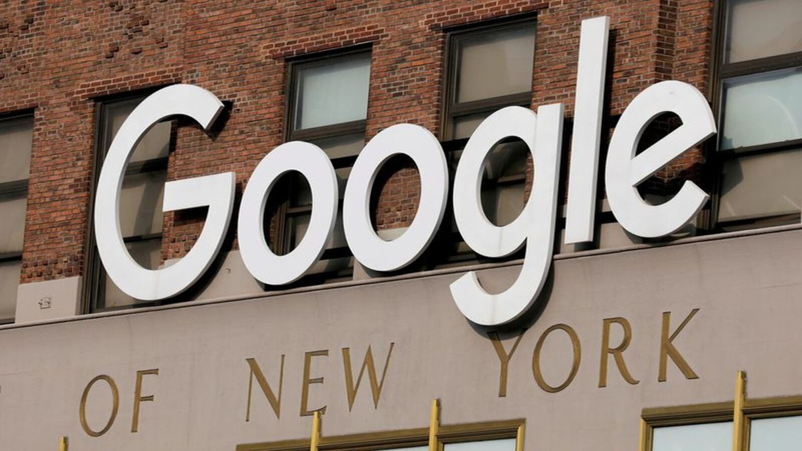 Google Pays $10 Billion a Year to Maintain Monopoly, US Says ...