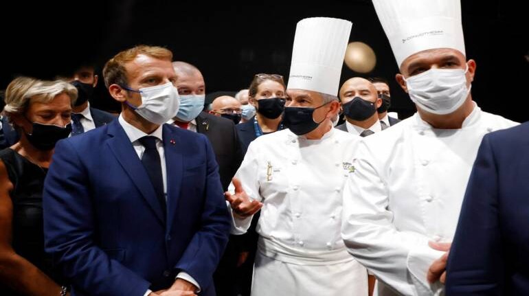 Egg thrown at French President Macron during food trade fair