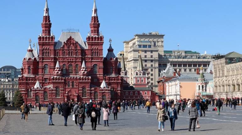 How Russia uses sarcasm as weapon in Ukraine crisis