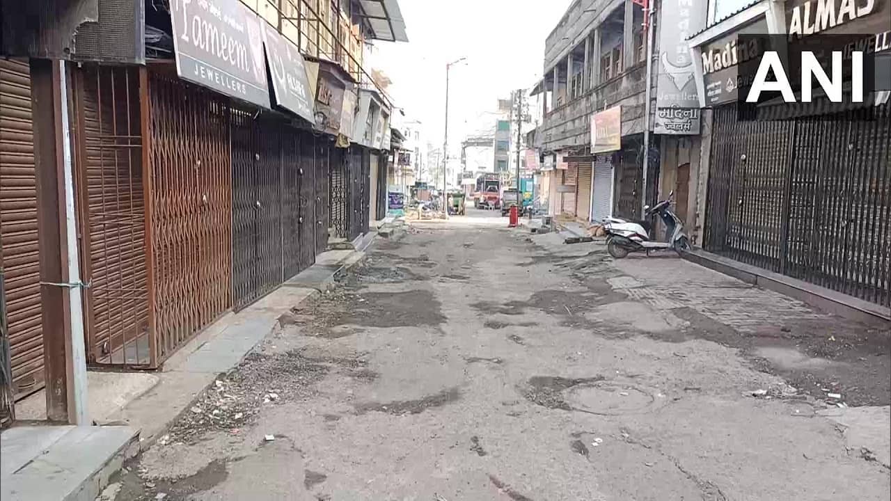 In pics | Maharashtra bandh today over Lakhimpur Kheri violence ...