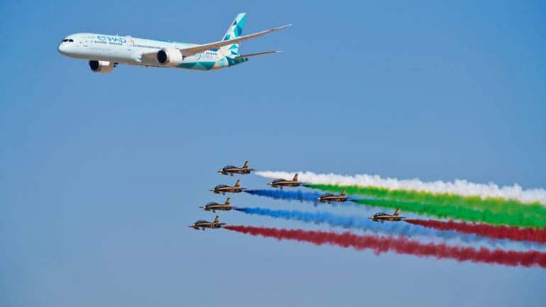 IAF aerobatics team enthrals spectators at Dubai Air show