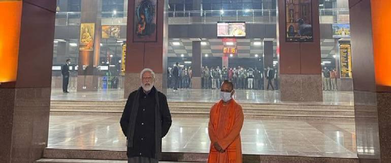 In Pics | Prime Minister Narendra Modi's mid-night inspection of ...