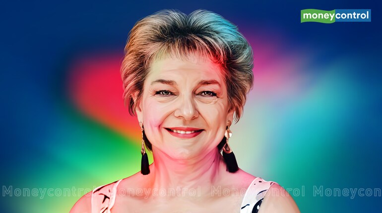 Dr Angelique Coetzee who first spotted Omicron: We’re not going to get ...