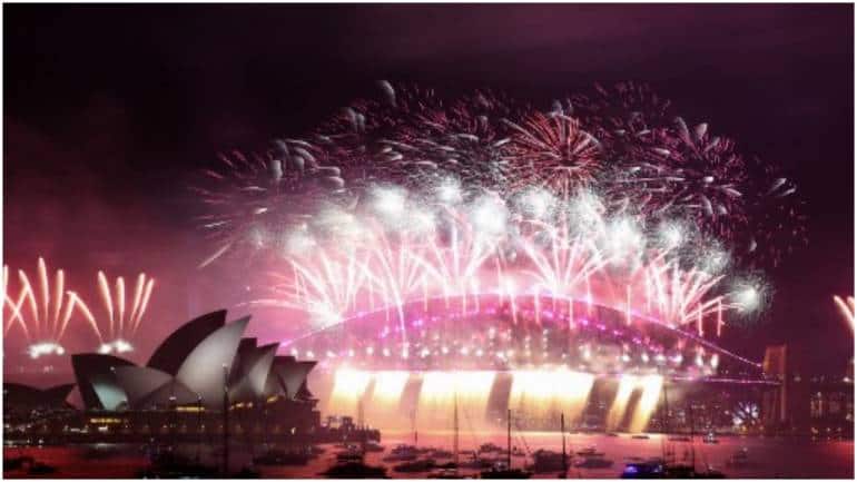 Fireworks industry on rebound path, Maharashtra key contributor to Rs ...