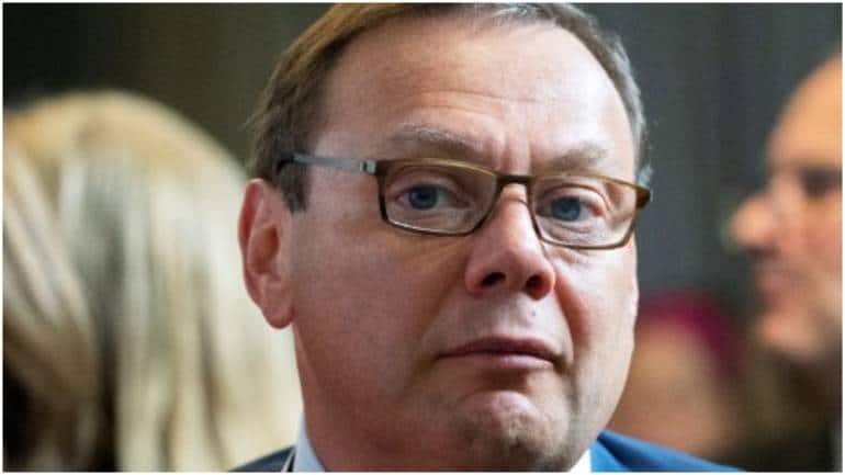 Russian billionaire offers $1 billion to Ukraine hoping for relief from ...