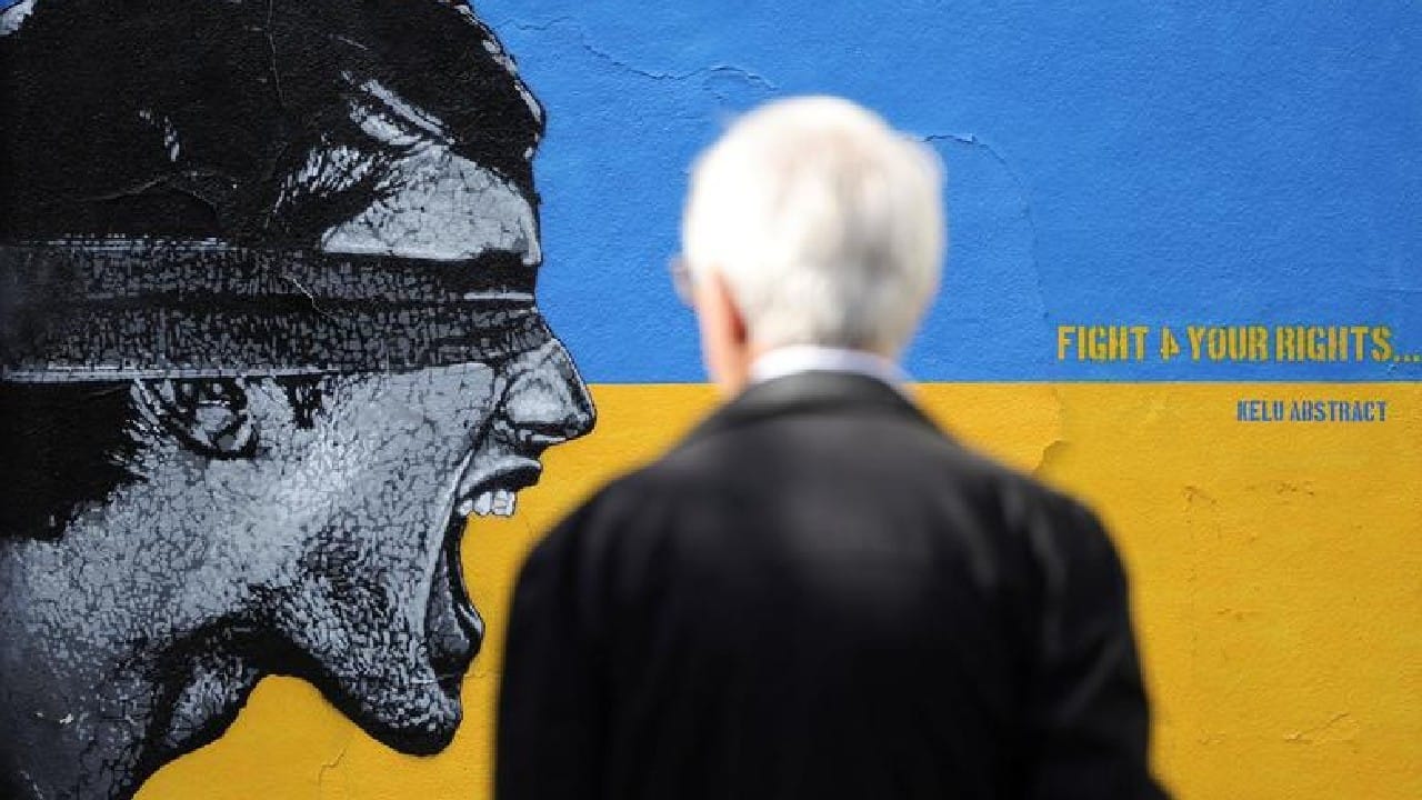 Russia-Ukraine Conflict | Art in support of Ukraine | Moneycontrol News