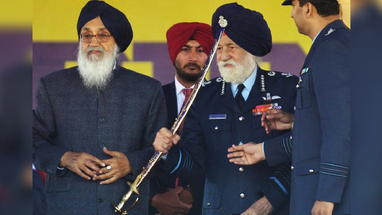 103rd Birth Anniversary of Arjan Singh | Remembering the iconic air ...