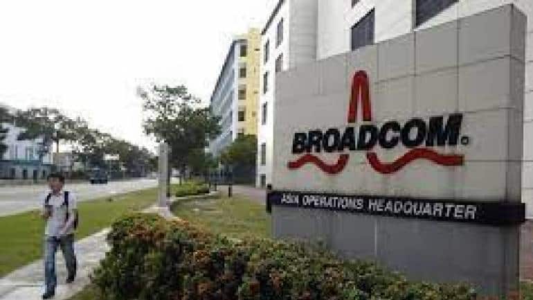 Broadcom sees $61 billion VMWare deal closing despite China wait