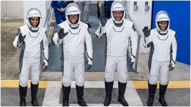 SpaceX set to launch its latest crew to International Space Station for ...