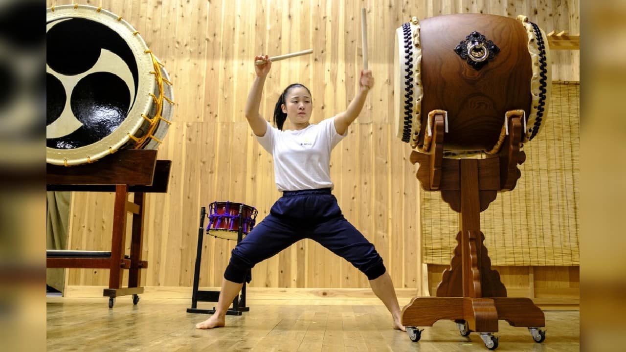 'Straight to your soul': Japan's taiko reinvents drum tradition ...