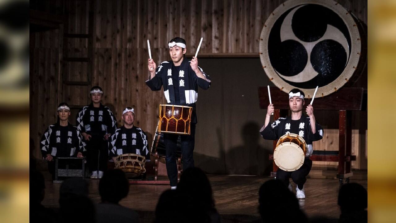 'Straight to your soul': Japan's taiko reinvents drum tradition ...