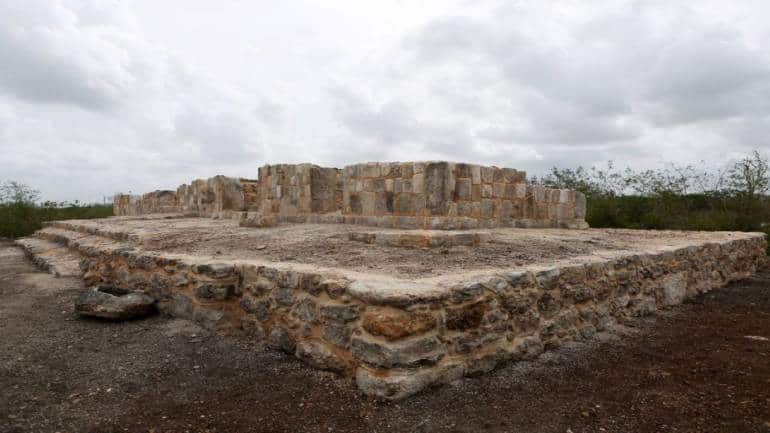 Archaeologists discover ancient Mayan city on construction site