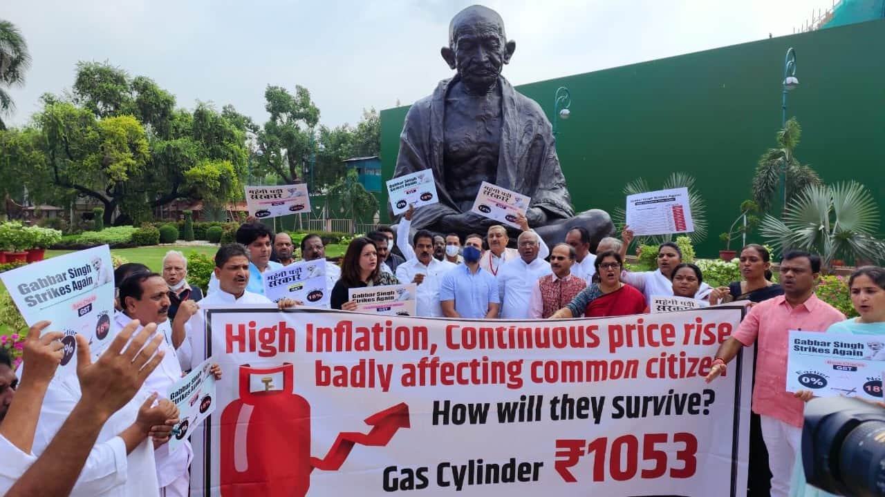In pics | Opposition stages protest against inflation, 5% GST on ...