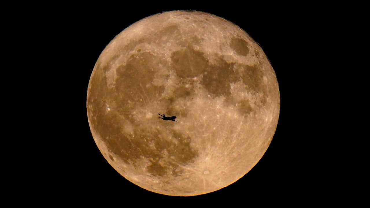 Biggest supermoon of 2022 lights up night skies around world