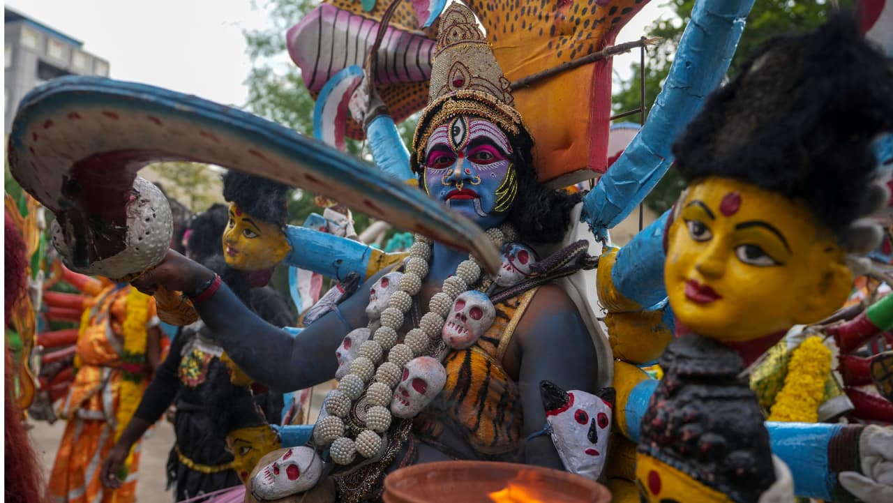 In Pics: Colours and costumes of Bonalu festival