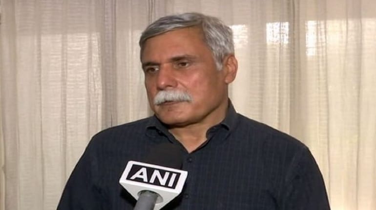Police to politics: Mumbai's ex-police commissioners who wore khadi ...
