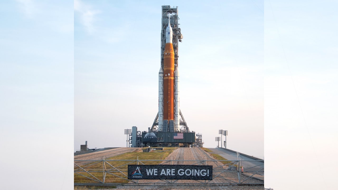 Back to the moon, NASA fuels rocket for liftoff for first test flight ...