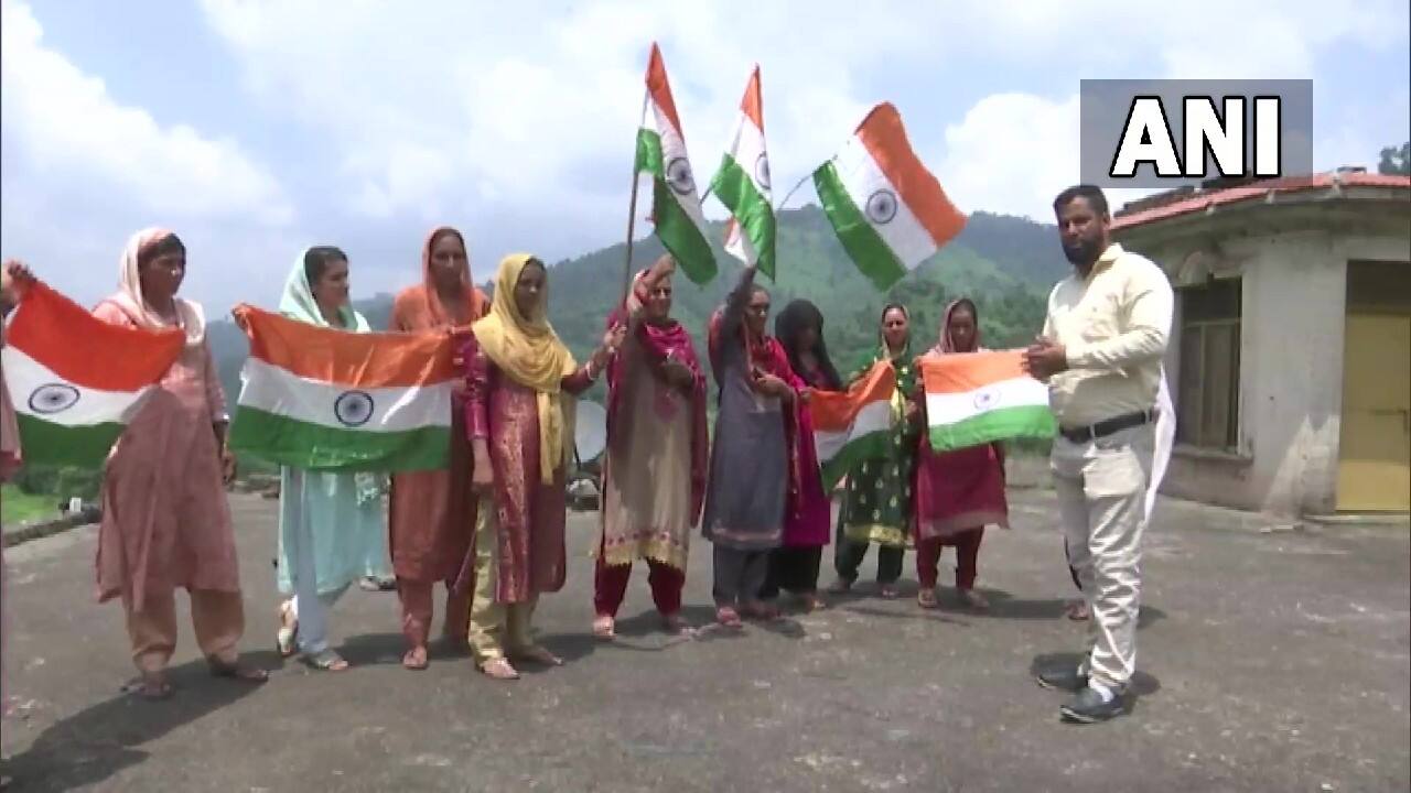 Har Ghar Tiranga: People join campaign to celebrate 75 years of India's ...