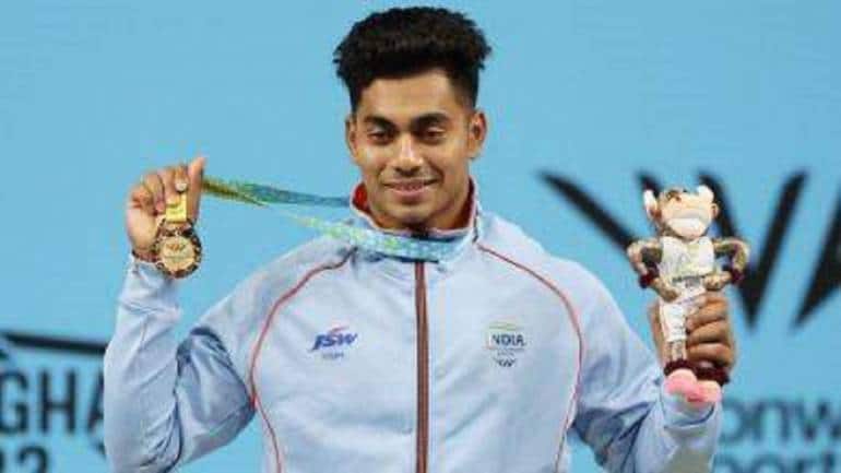 Weightlifter Achinta Sheuli bags India's third gold at CWG