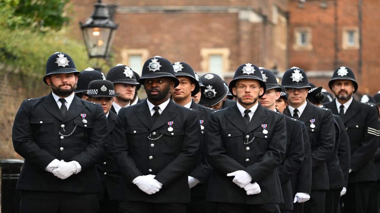 In photos: Tight security ahead of Queen’s state funeral, world leaders ...