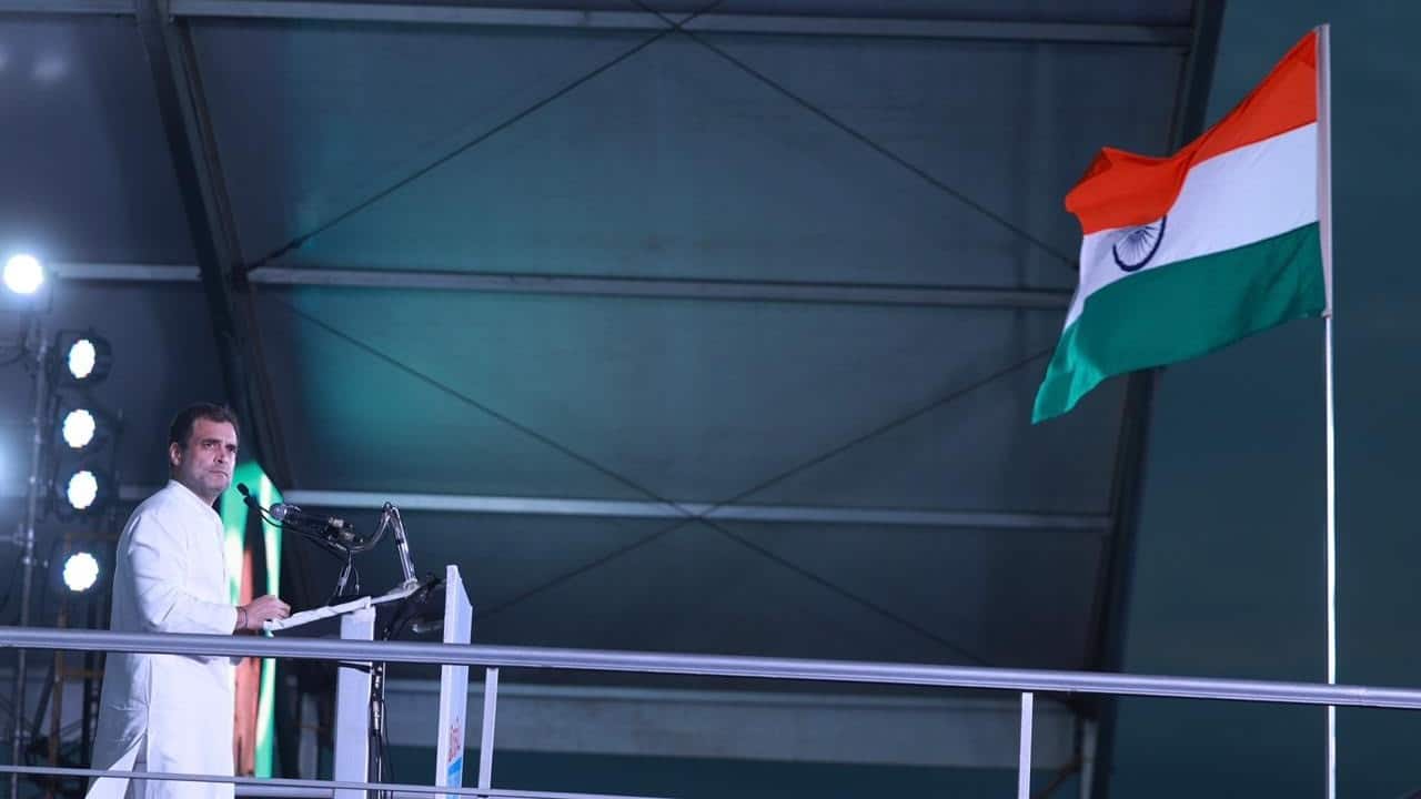 Congress' Bharat Jodo Yatra Day 2: Rahul Gandhi meets family of NEET ...
