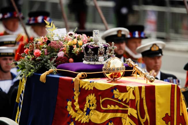 Queen concludes final journey to be laid at rest at Windsor