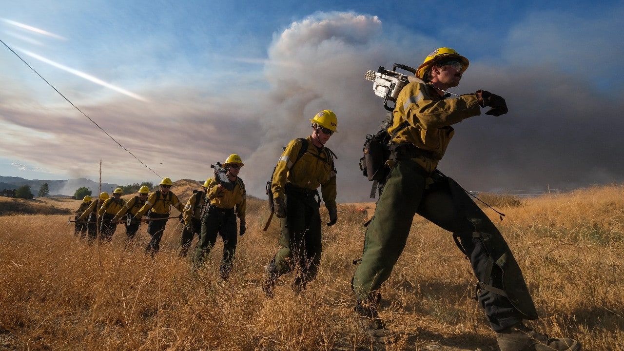 California wildfires prompt evacuations amid heat wave | Moneycontrol News