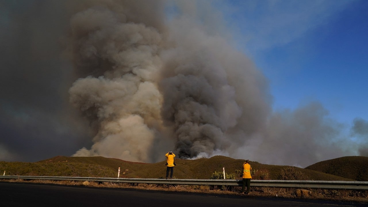 California wildfires prompt evacuations amid heat wave | Moneycontrol News