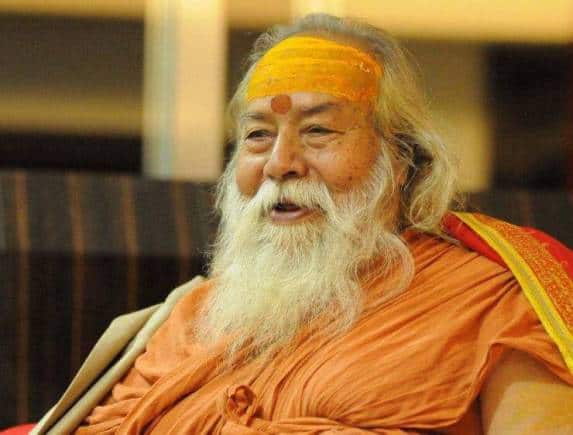 Dwarka peeth shankaracharya Swami Swaroopanand Saraswati passes away at 99