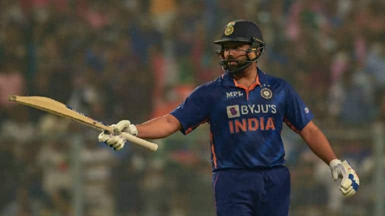 Indian captain Rohit Sharma gets hit on arm during training but no ...
