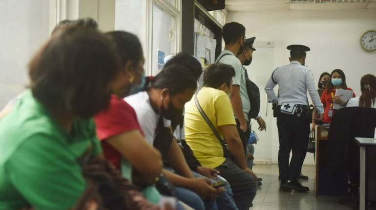 Philippines lottery: Calls for investigation as hundreds win jackpot