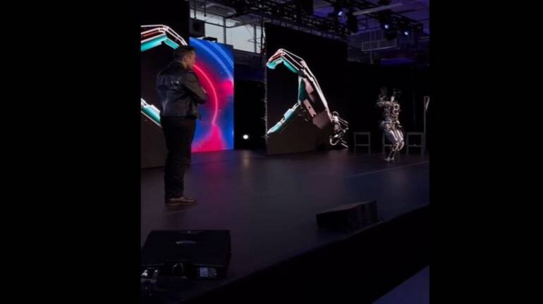 Watch: Elon Musk showcases humanoid robot at Tesla AI event