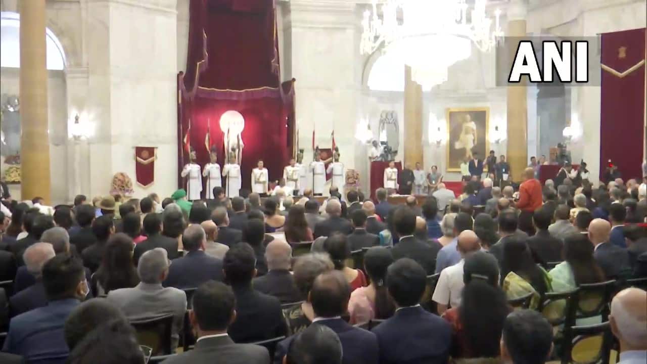 Justice DY Chandrachud becomes the 50th Chief Justice of India ...