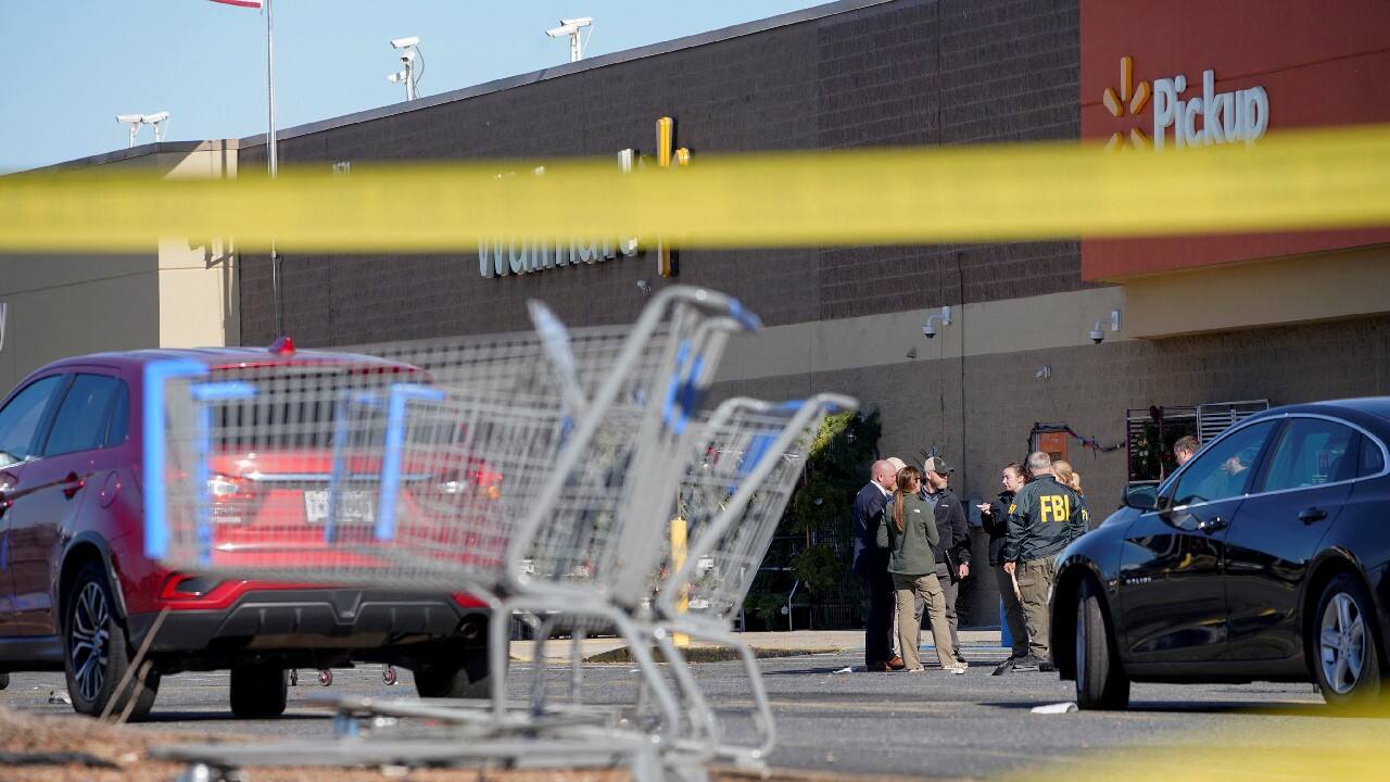 In Pics | Walmart manager kills six in latest US mass shooting ...